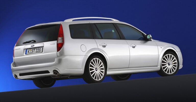 ST220 Mondeo – The Time is Now | Car & Classic Magazine