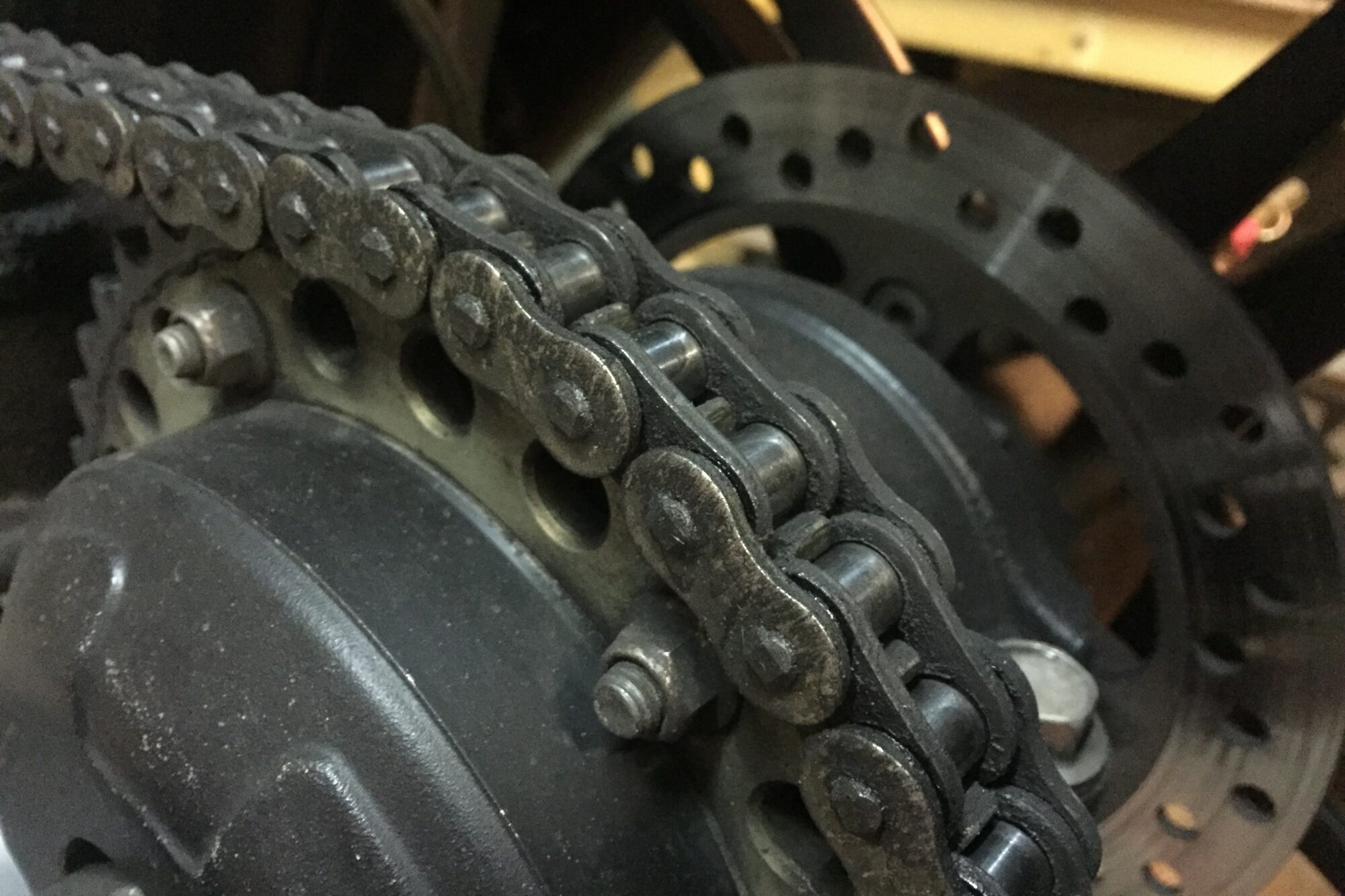 Tru-Tension Muck Monkey Chain Brush – Product Review | Car & Classic ...