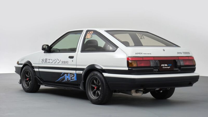 AE86 – Toyota’s Future is… in the past? | Car & Classic Magazine