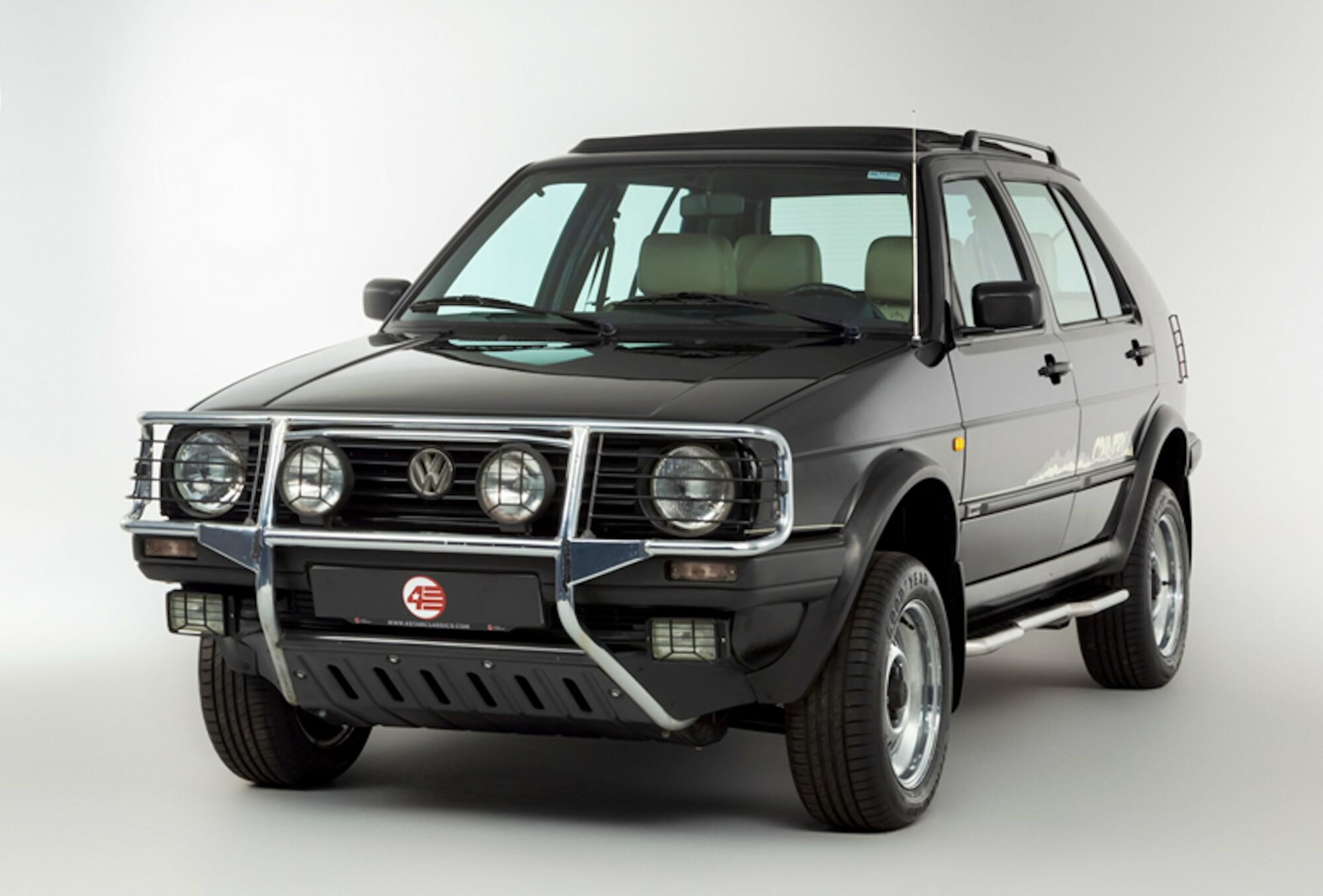 Volkswagen Golf Country – Cult Classic, Not Best Seller | Car & Classic ...