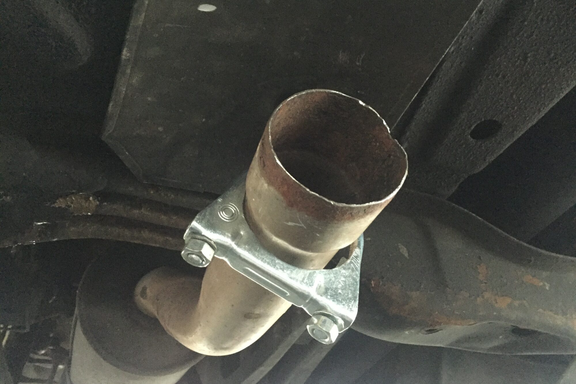 How To – Repair Your Exhaust | Car & Classic Magazine