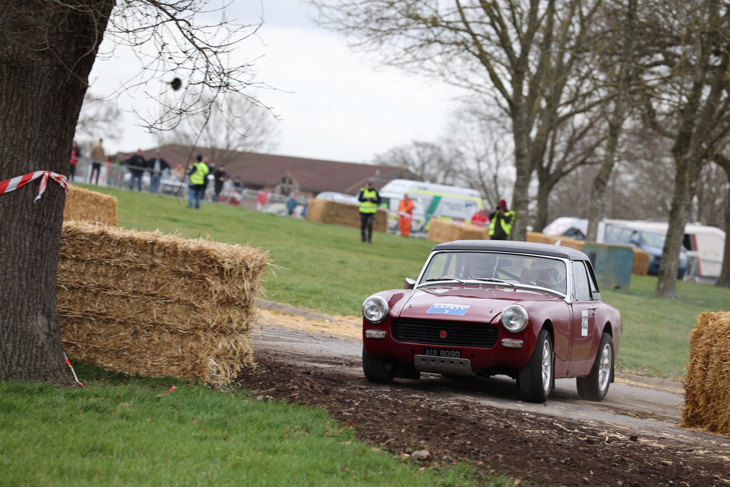 Quick Off the Pace – Kick Into Race Retro 2023 | Car & Classic Magazine