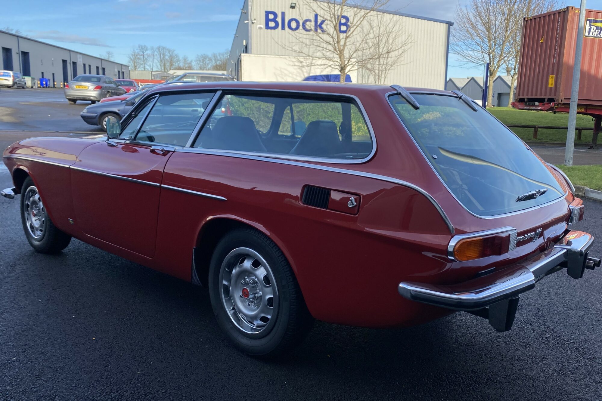 1973 Volvo P1800ES – Classified of the Week | Car & Classic Magazine