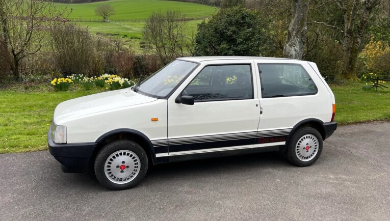 1986 Fiat Uno Turbo i.e – Classified of the Week | Car & Classic Magazine