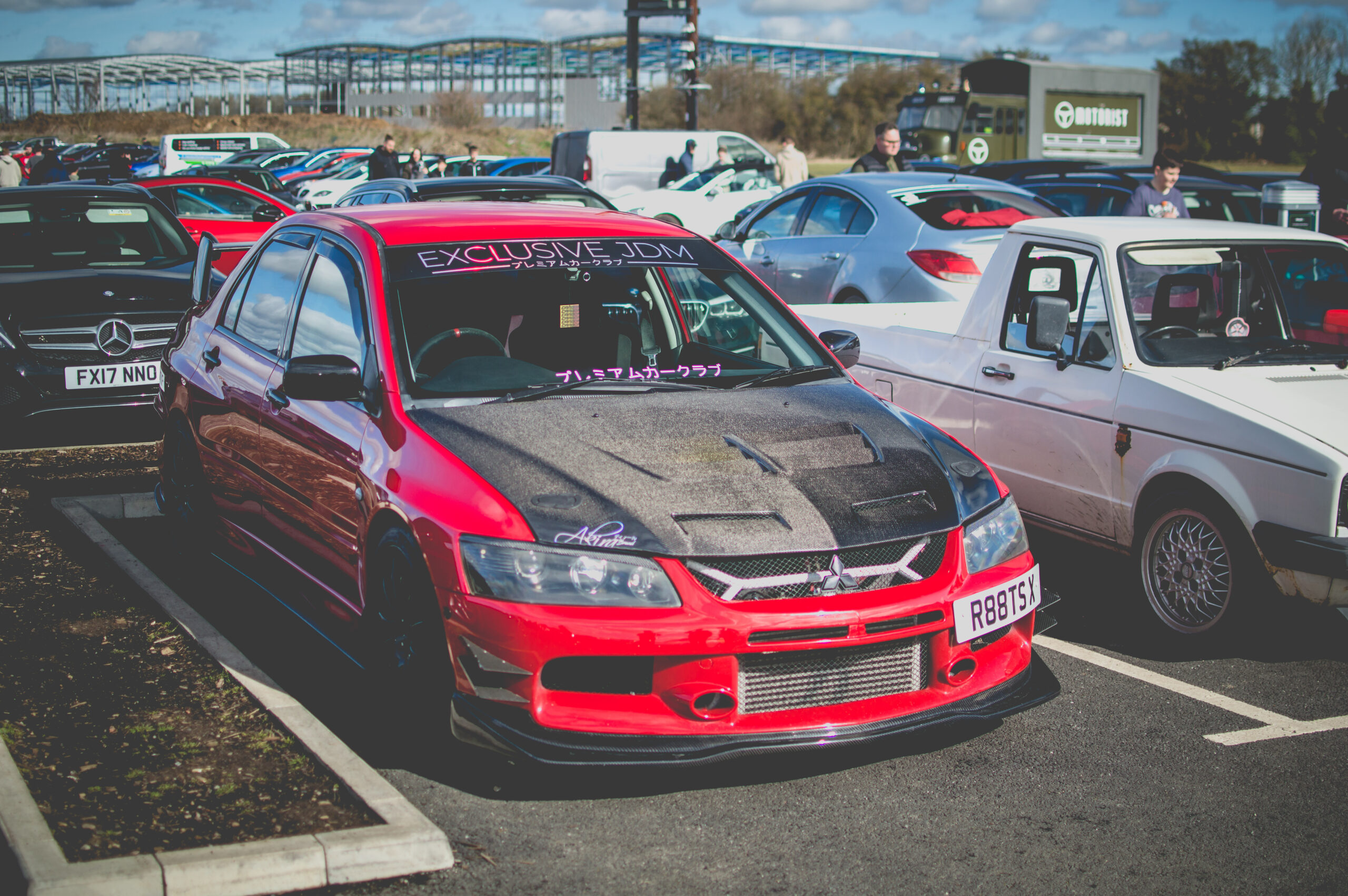 Auto-Social – Tremendous Turnout at The Motorist | Car & Classic Magazine