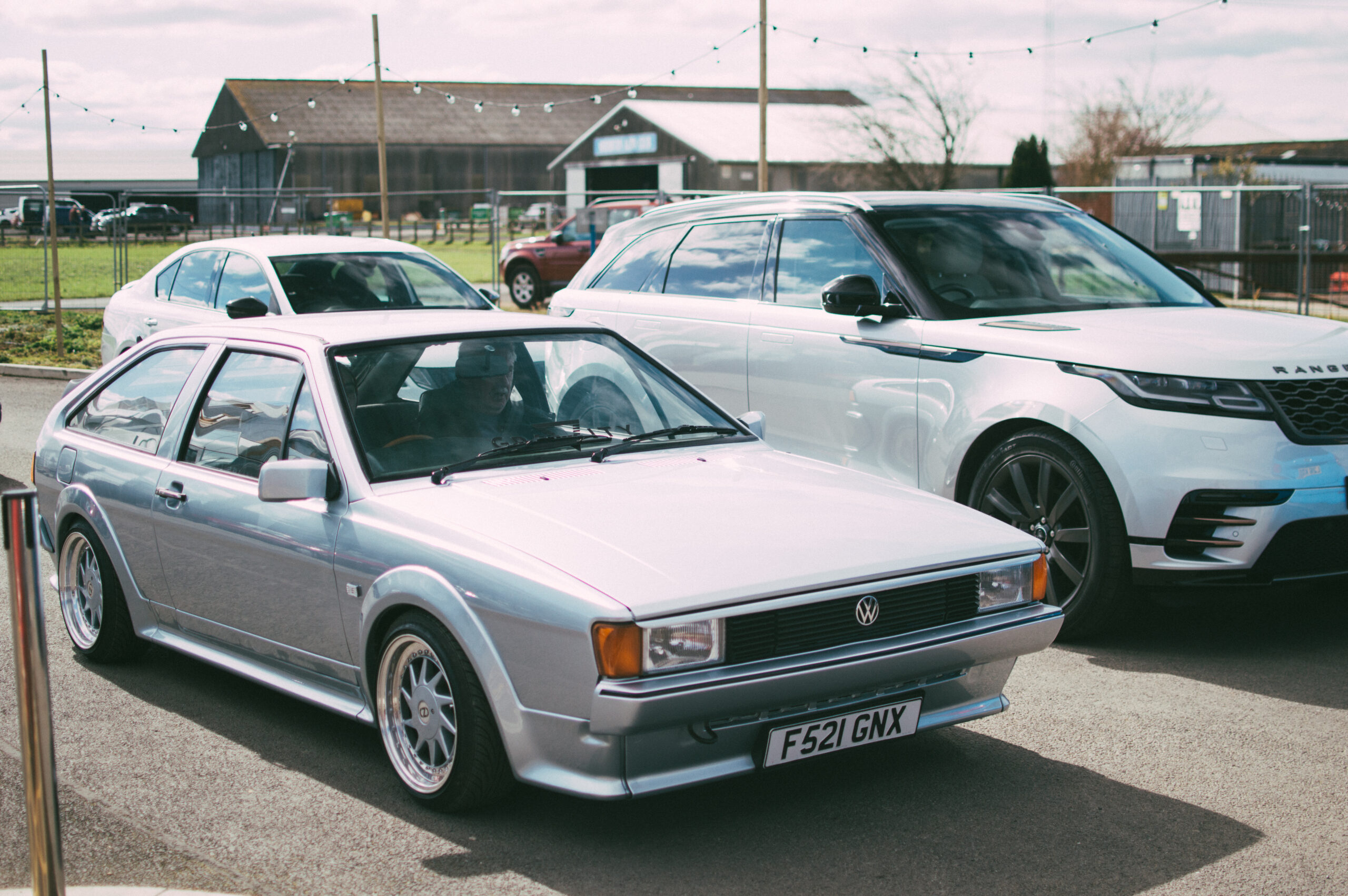 Auto-Social – Tremendous Turnout at The Motorist | Car & Classic Magazine