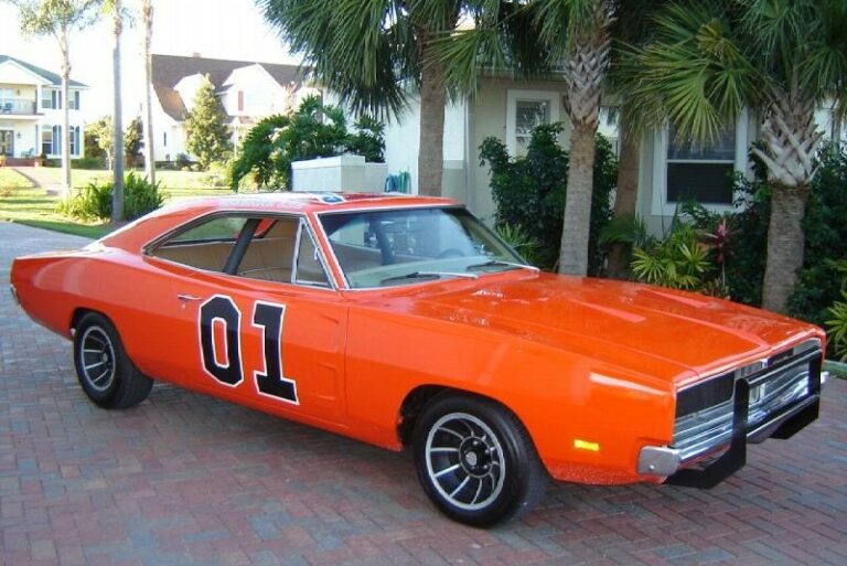 General Lee – The Car’s The Star | Car & Classic Magazine