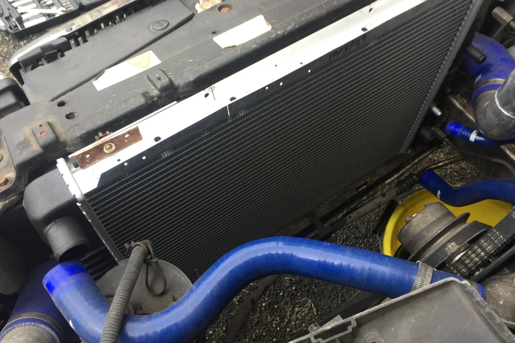 How To – Replace Your Radiator | Car & Classic Magazine