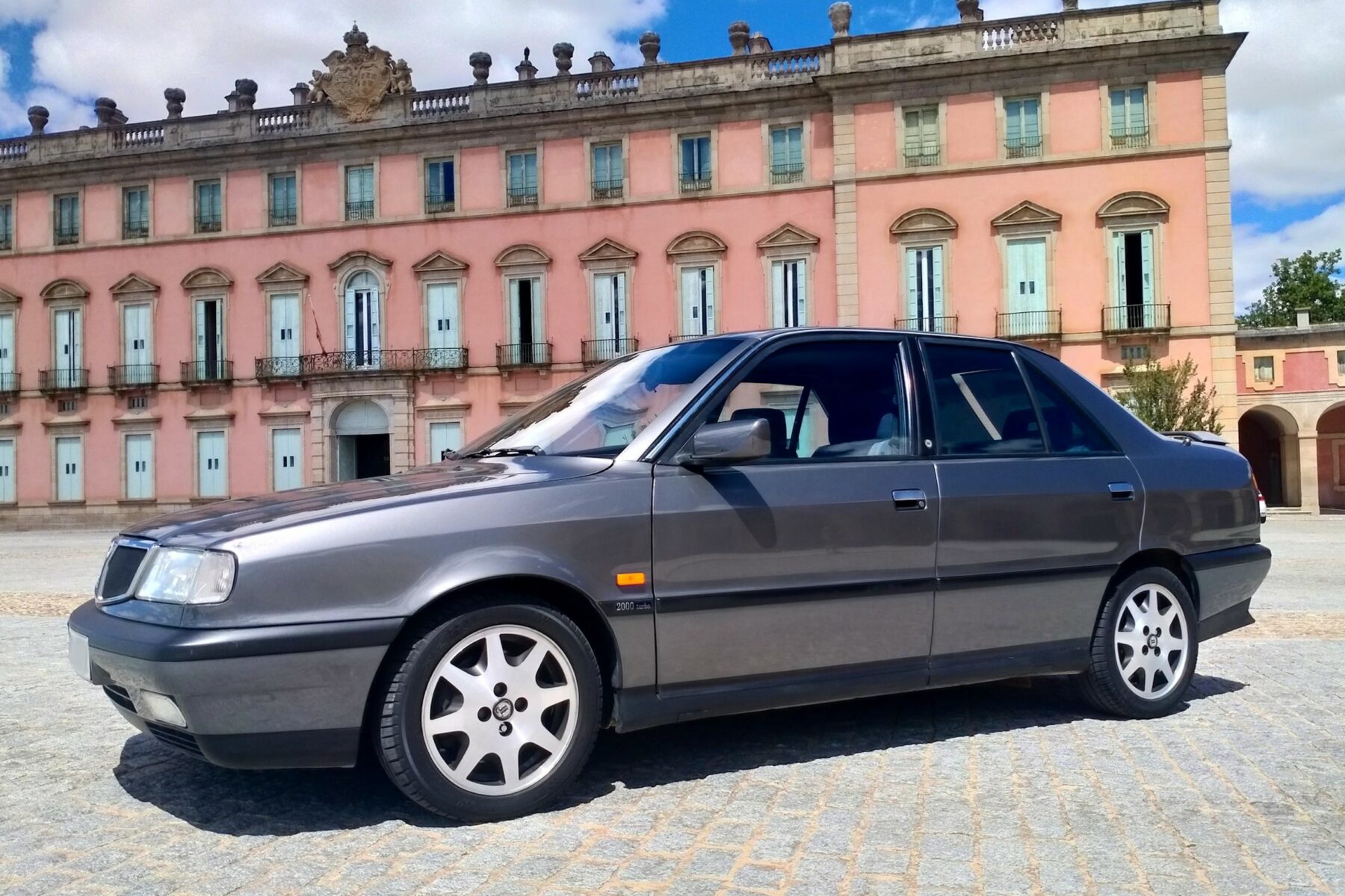Lancia Dedra HF Integrale – Cult Classic, Not Best Seller | Car ...