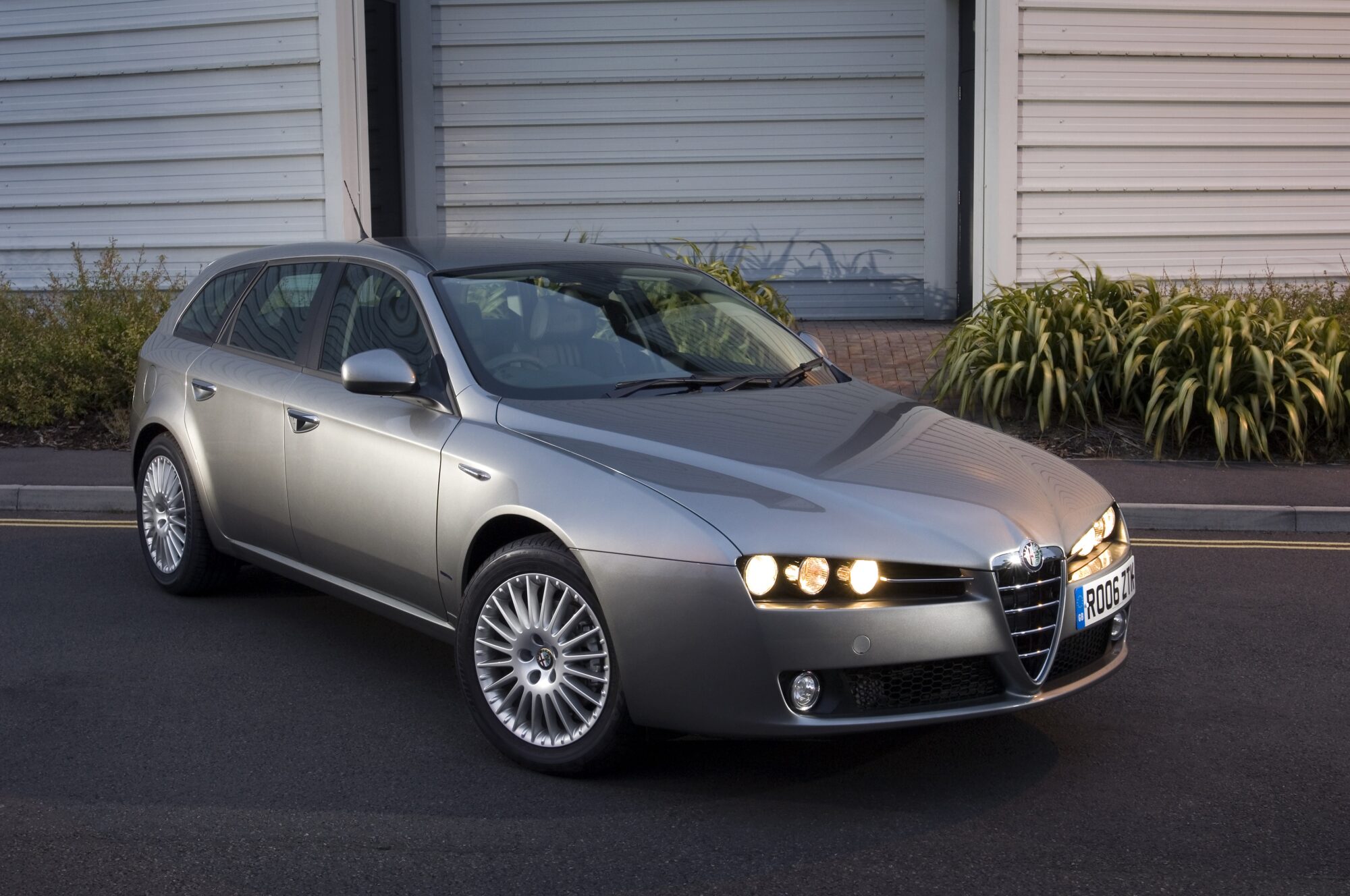 Alfa Romeo 159 – The Time is Now | Car & Classic Magazine