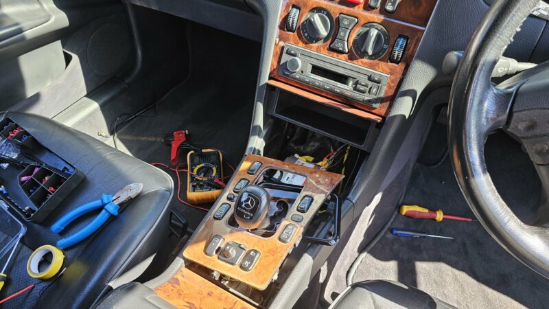 12v Twin USB Socket – Product Review | Car & Classic Magazine