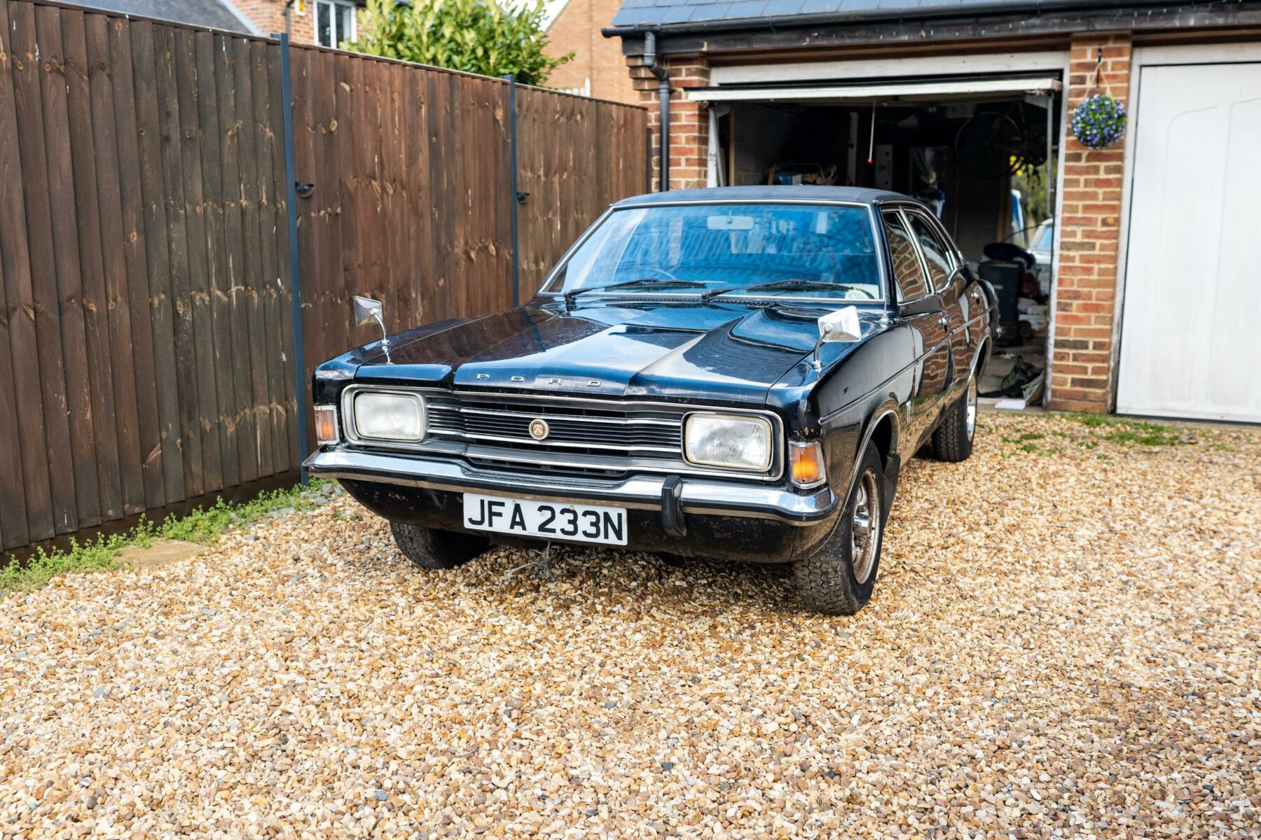 1975 Ford Cortina 2000E – Project Profile | Car & Classic Magazine