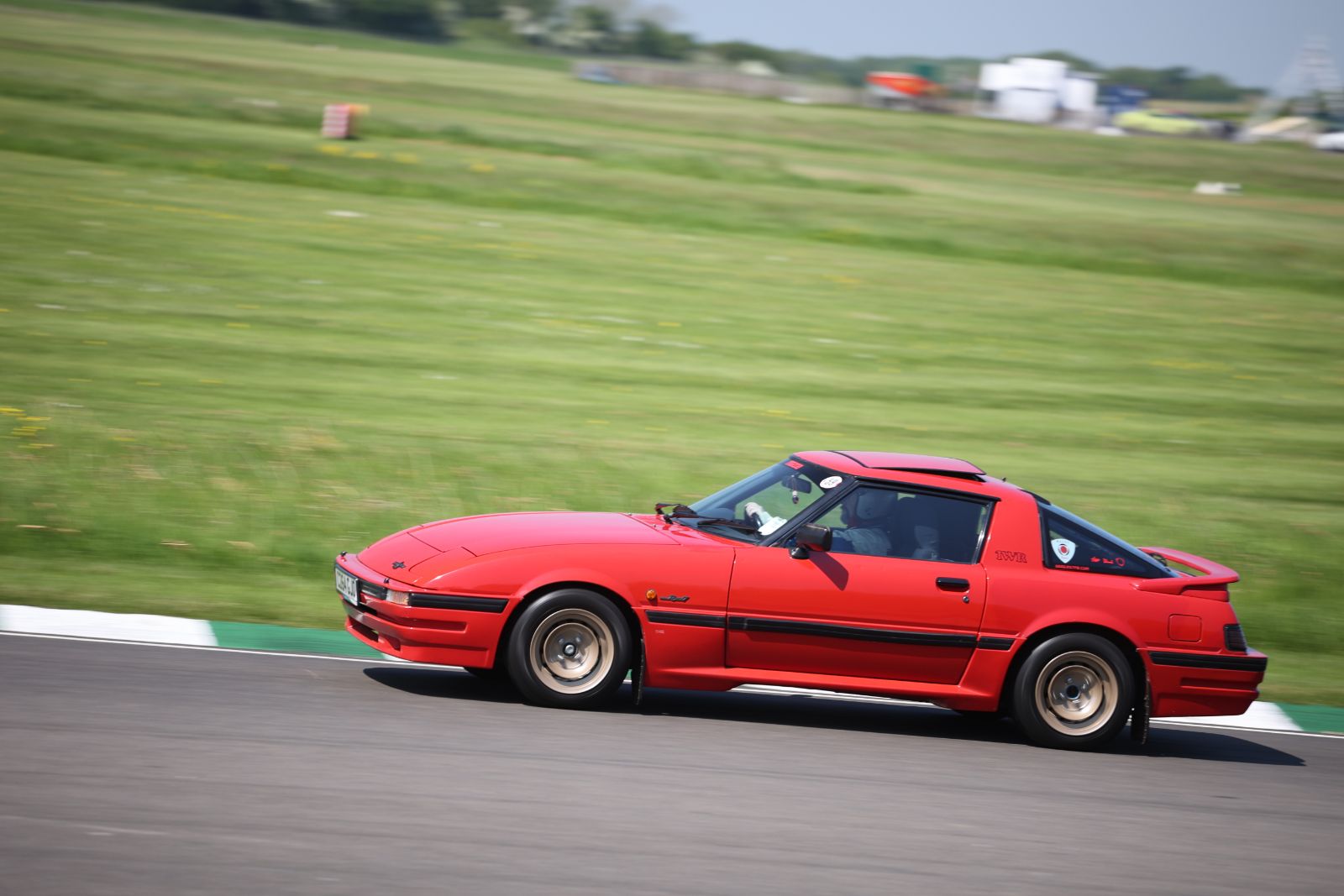 A look Into the Future of Retro – Retro Rides Weekender 2023 | Car ...