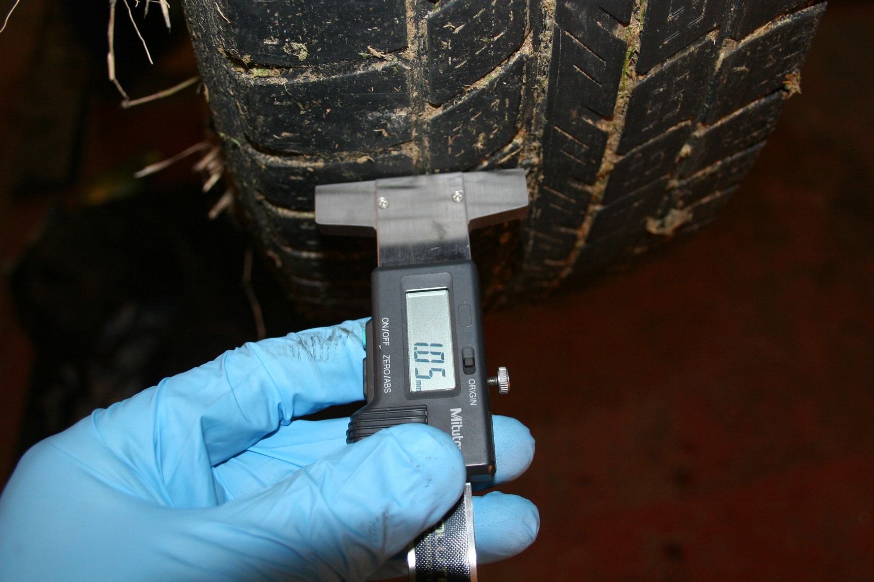 How To – Measure Your Tyre Tread Depth | Car & Classic Magazine