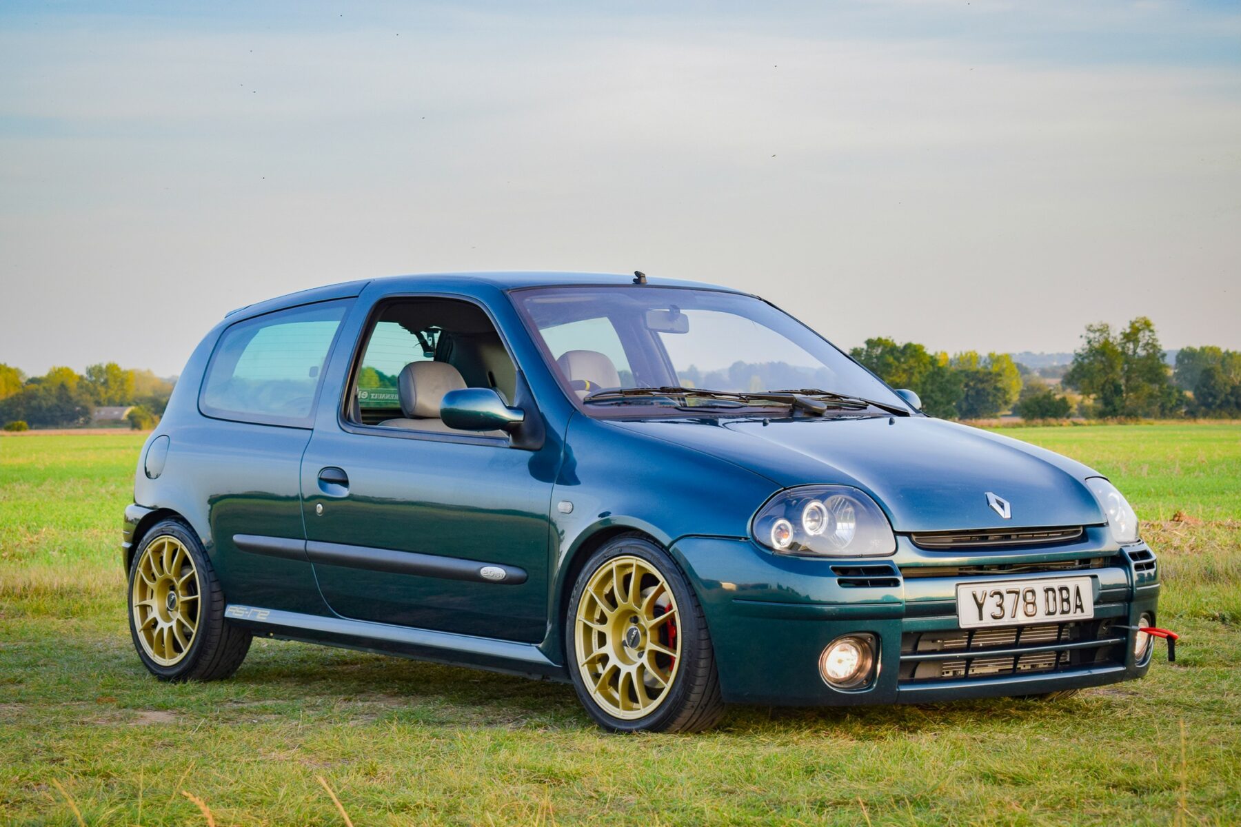 Renault Clio II RS – The Time Is Now | Car & Classic Magazine