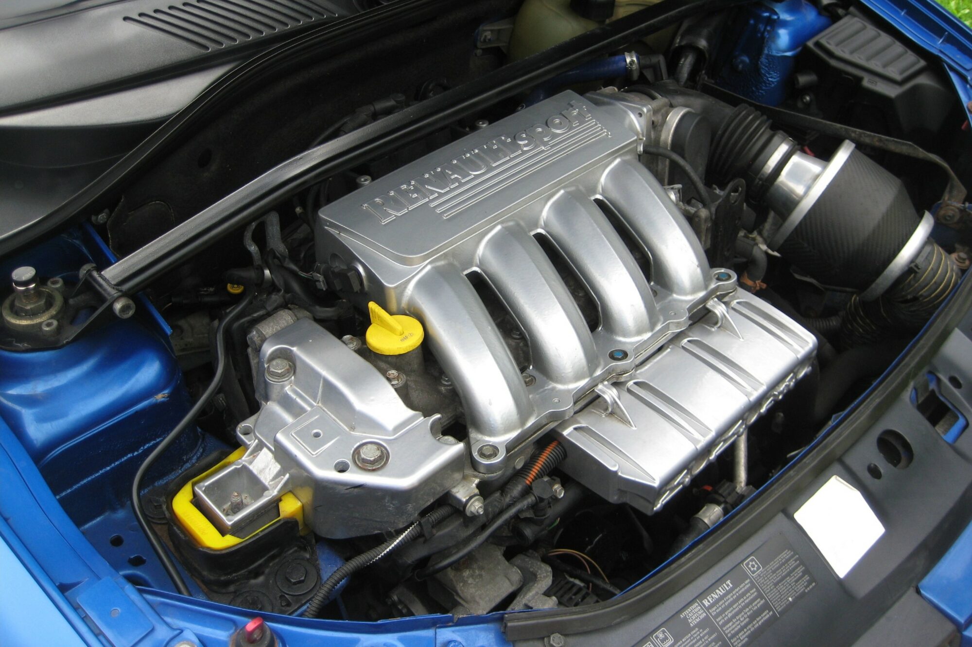 Renault Clio II RS – The Time Is Now | Car & Classic Magazine