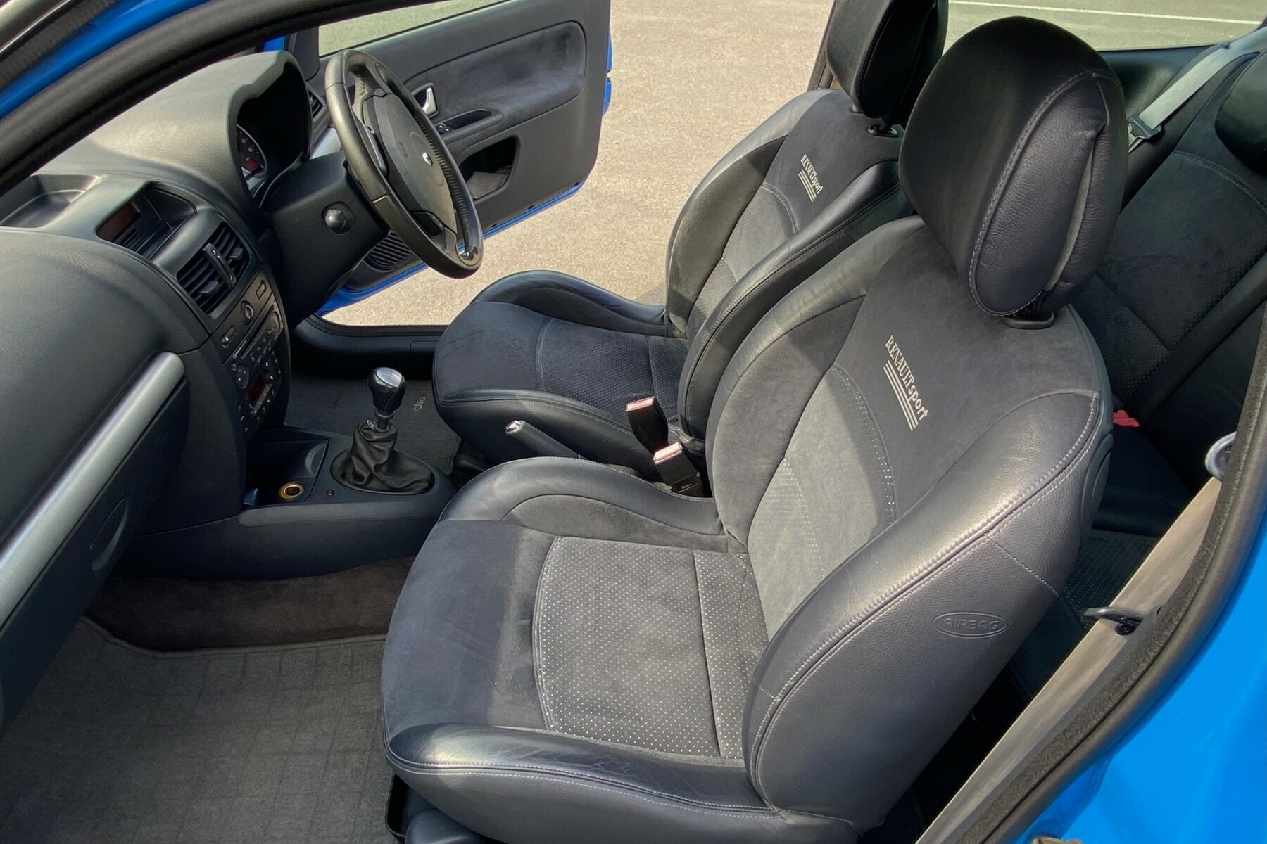 Renault Clio II RS – The Time Is Now | Car & Classic Magazine