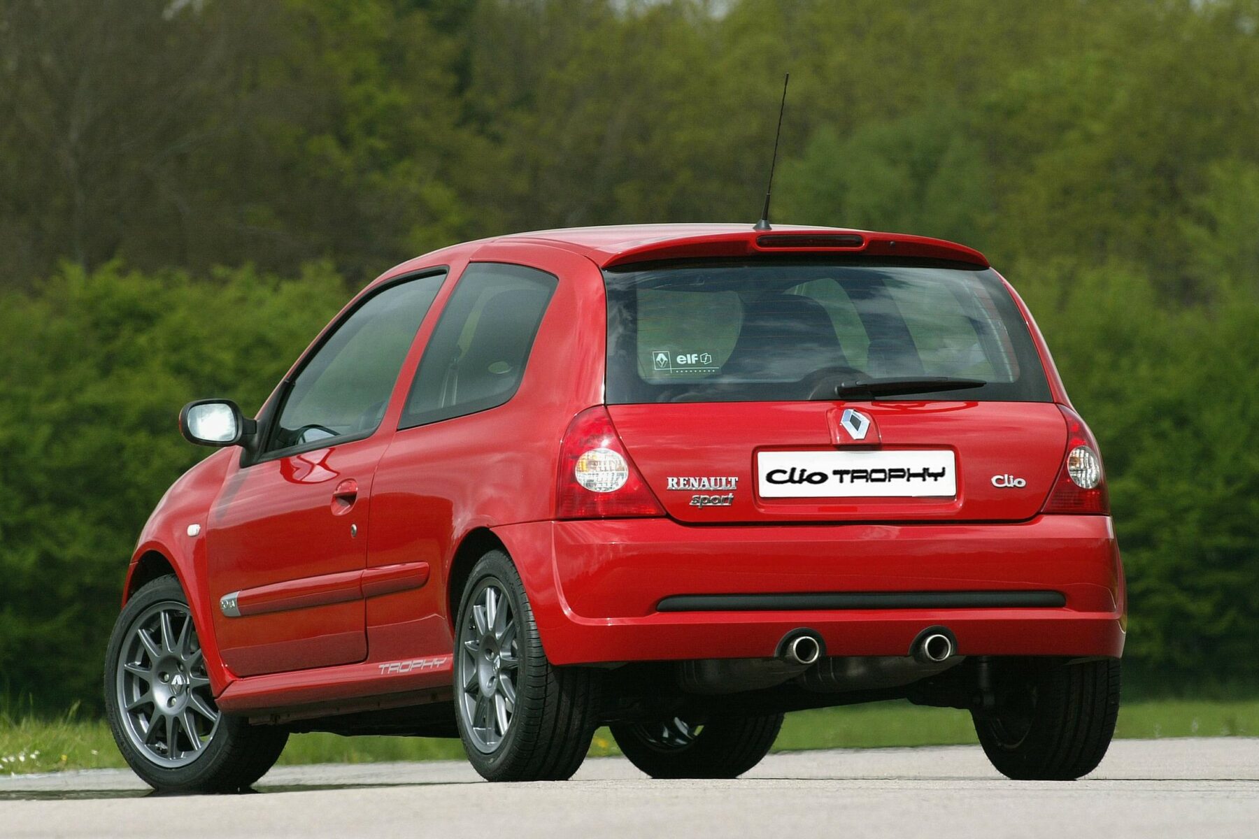 Renault Clio II RS – The Time Is Now | Car & Classic Magazine