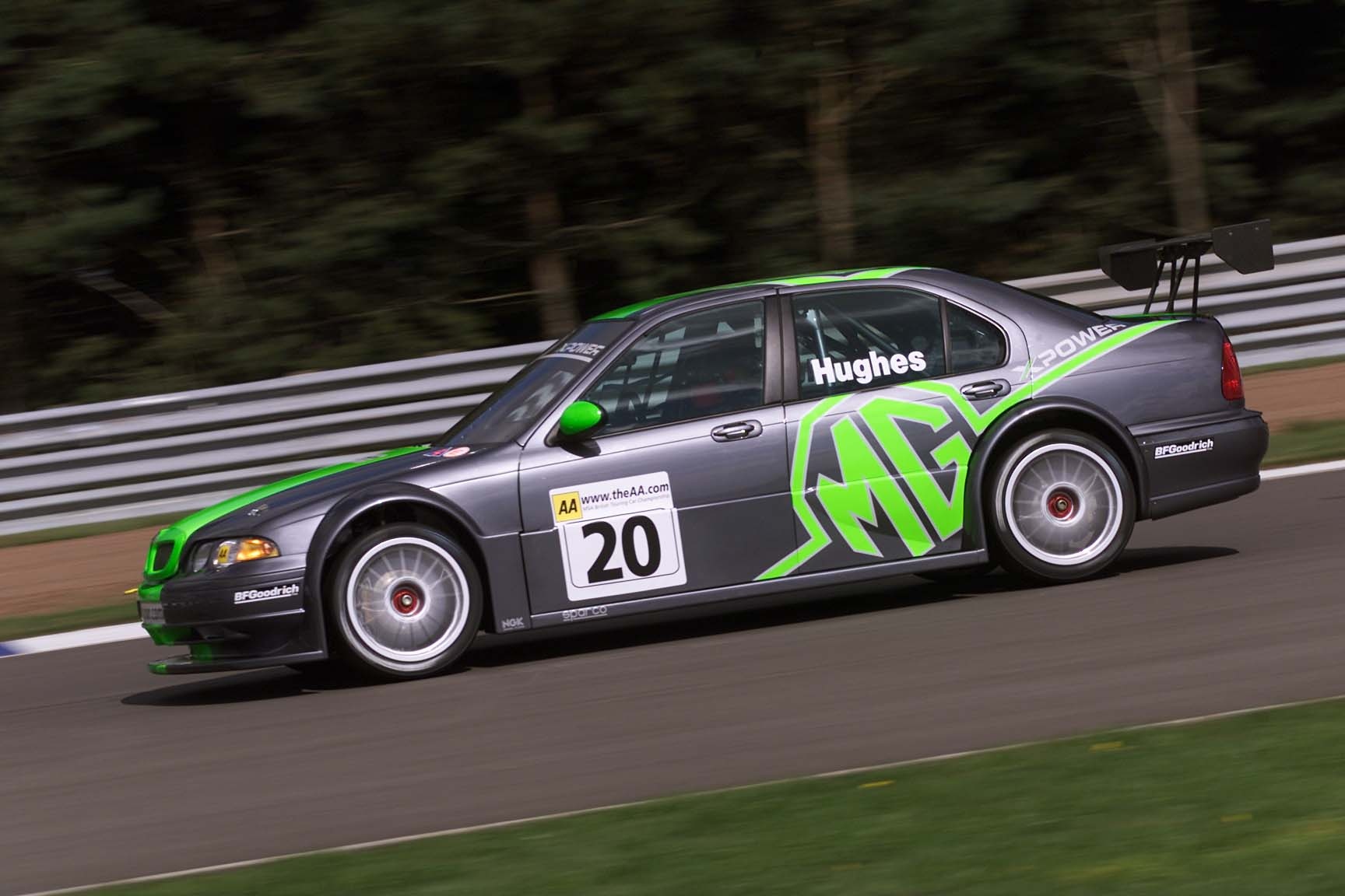 MG ZS – The Time is Now | Car & Classic Magazine