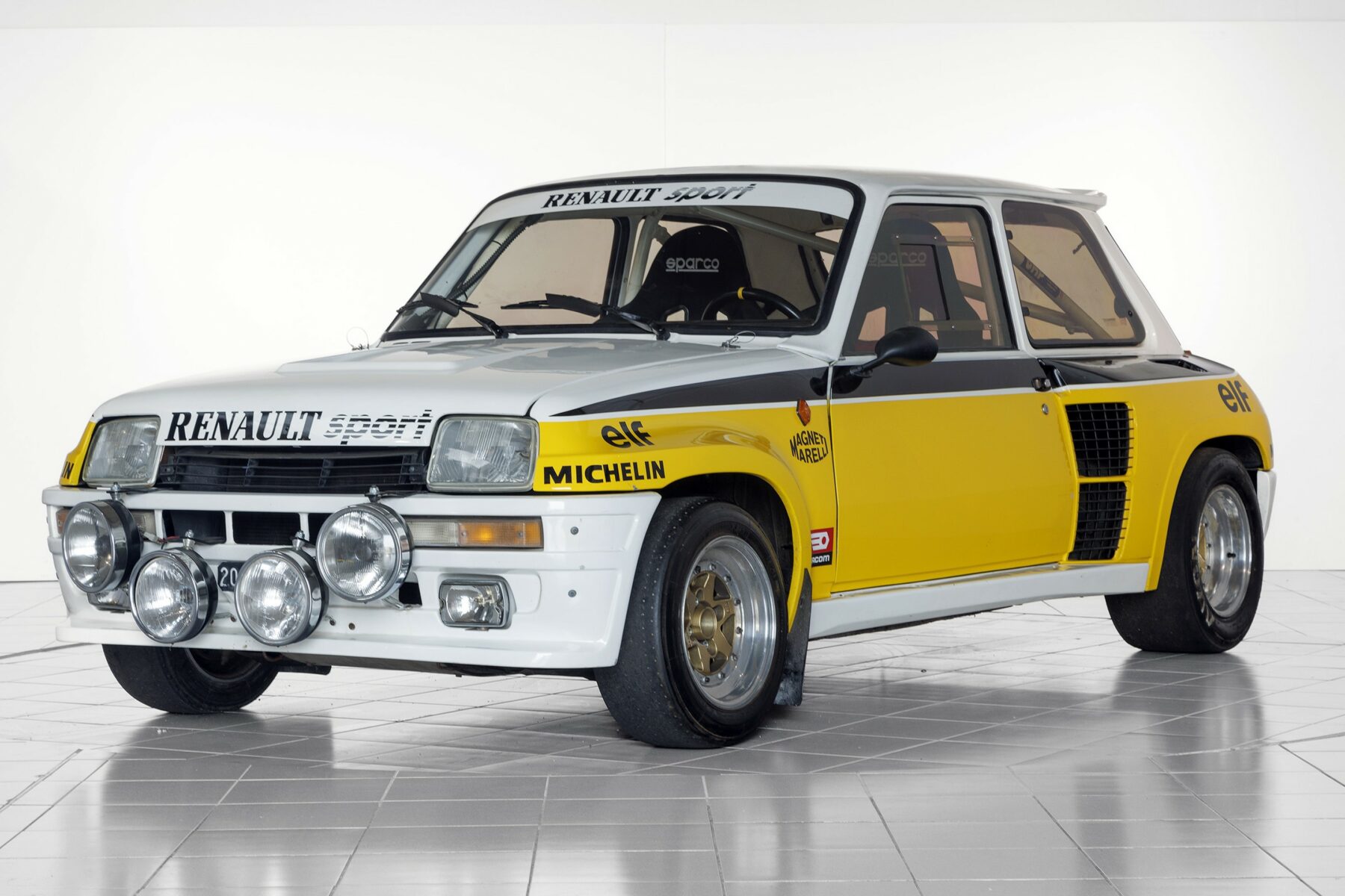 The Homologators – Renault 5 Turbo | Car & Classic Magazine