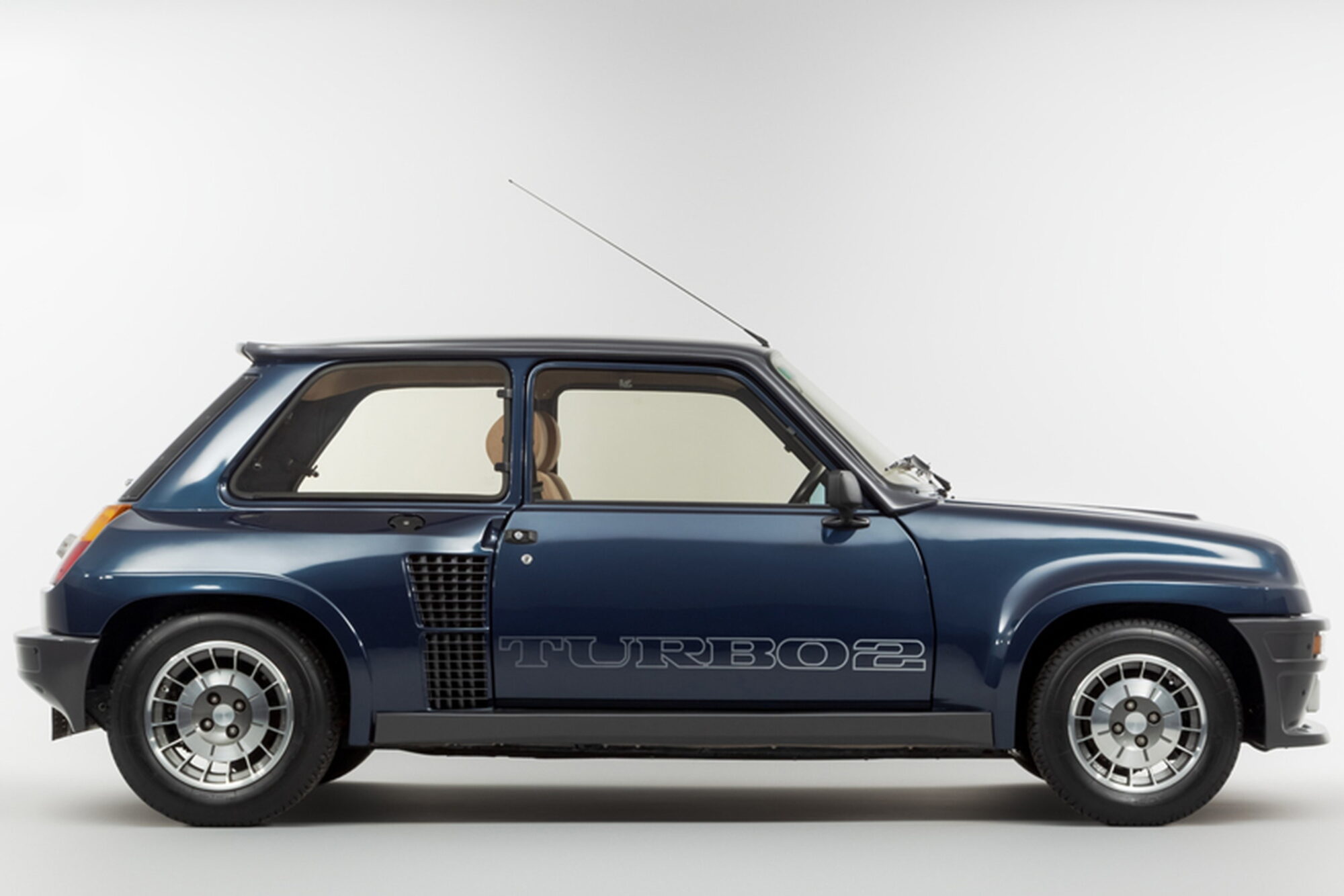 The Homologators – Renault 5 Turbo | Car & Classic Magazine