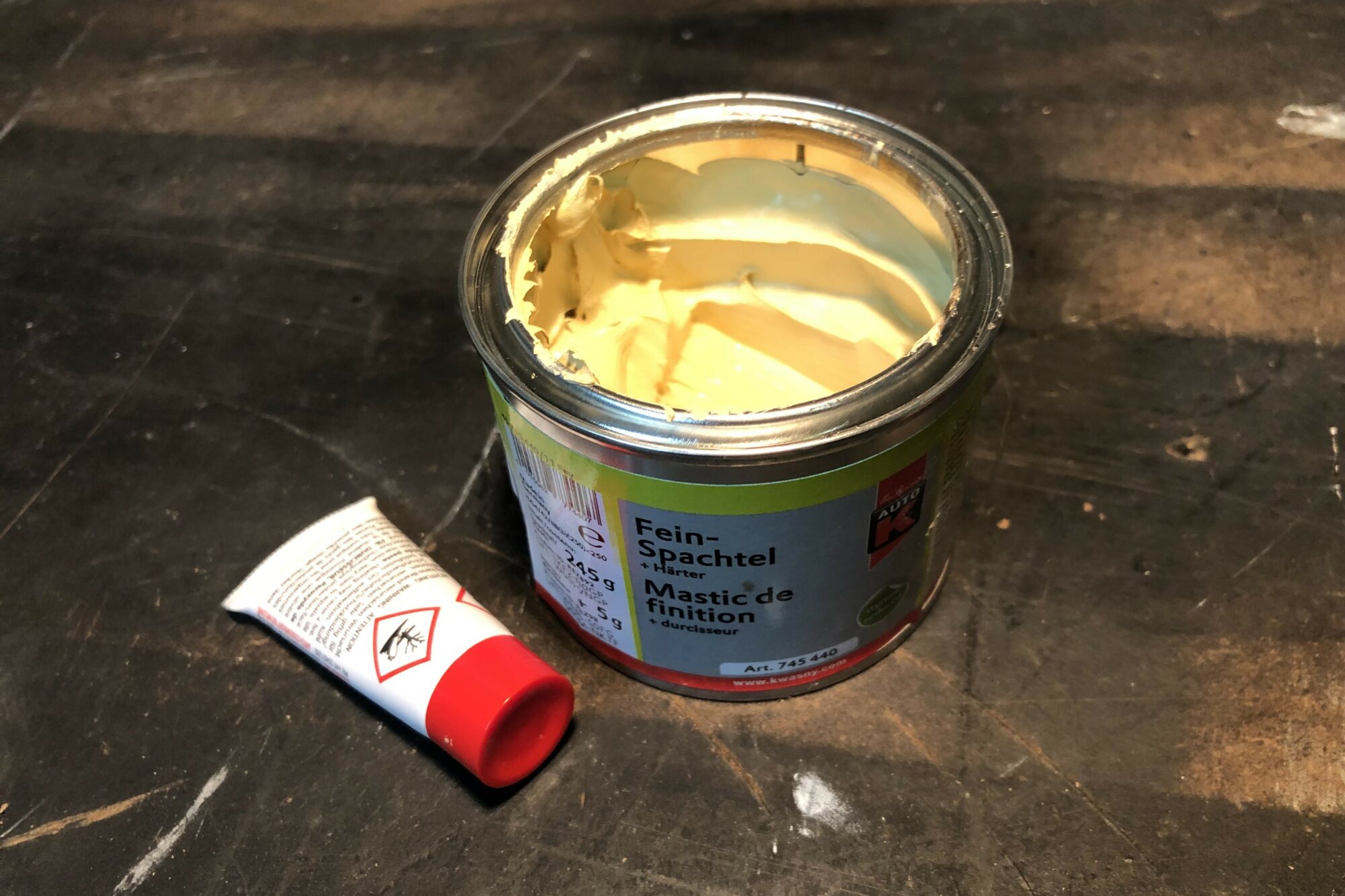 How To – Use Body Filler | Car & Classic Magazine