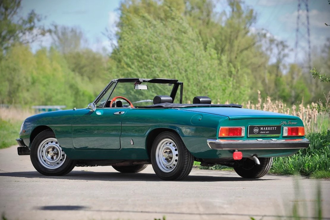 The Alfa Romeo Spider 105/115 – Five Things You Need To Know | Car ...
