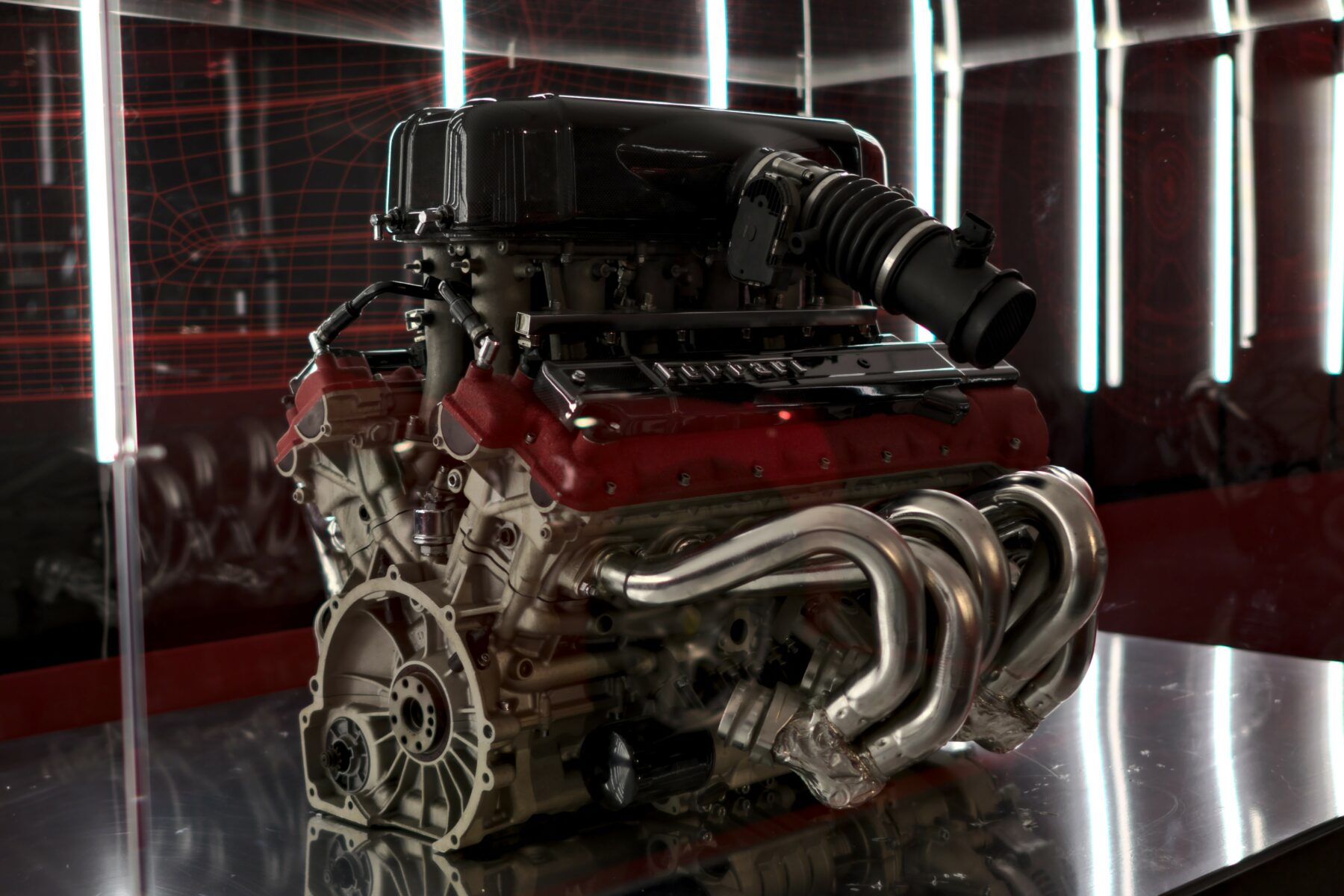 Alive and Kicking – The Ferrari V12 | Car & Classic Magazine