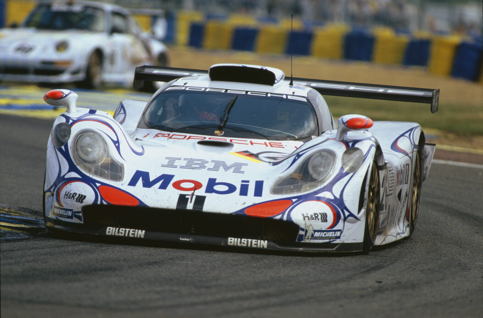 The Homologators – Porsche 911 GT1 | Car & Classic Magazine