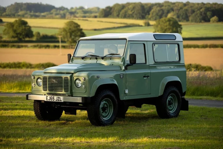 2015 Land Rover Defender Heritage Edition – Auction Car of the Week ...