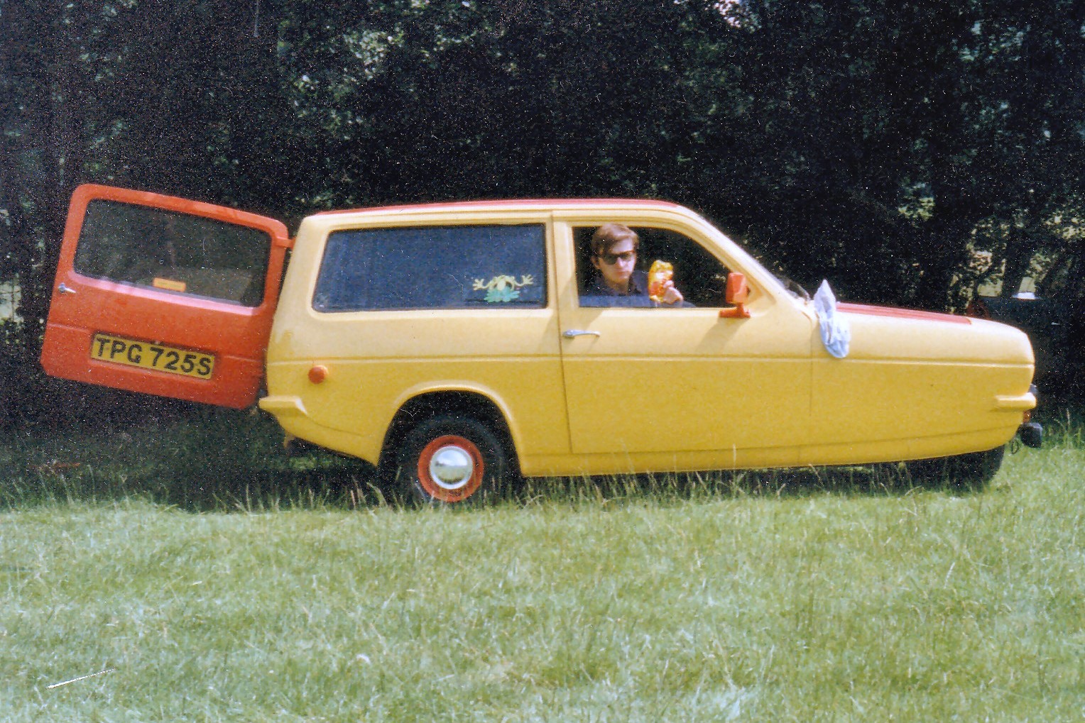 Guilty Pleasures – The Reliant Robin | Car & Classic Magazine