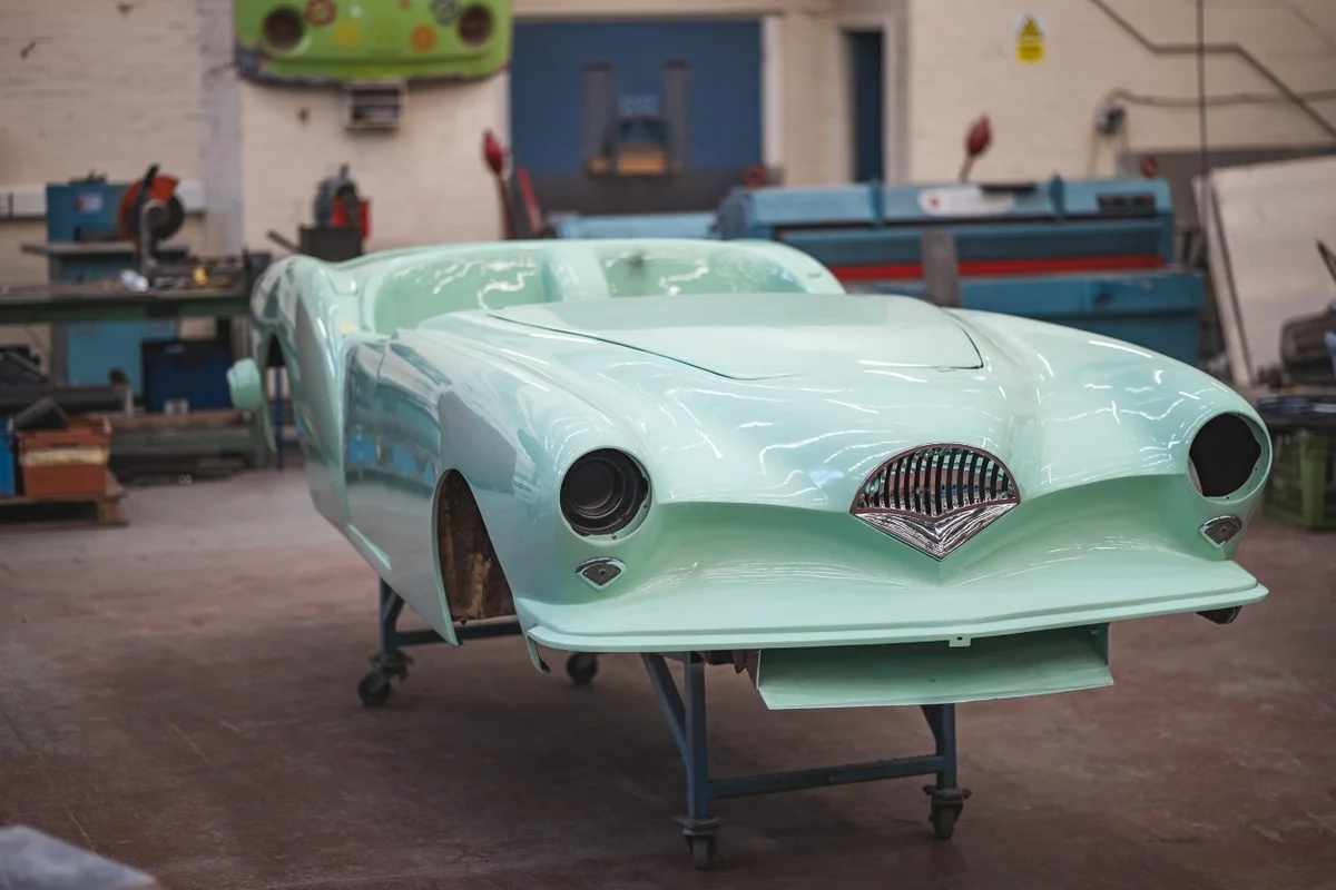 1954 Kaiser Darrin – Project Profile | Car & Classic Magazine