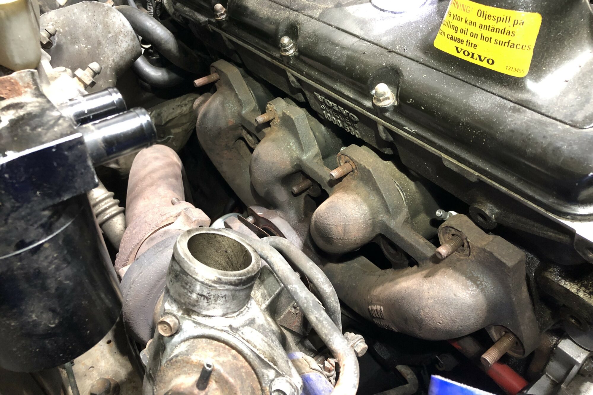 How To – Replace Your Exhaust Manifold Gaskets | Car & Classic Magazine