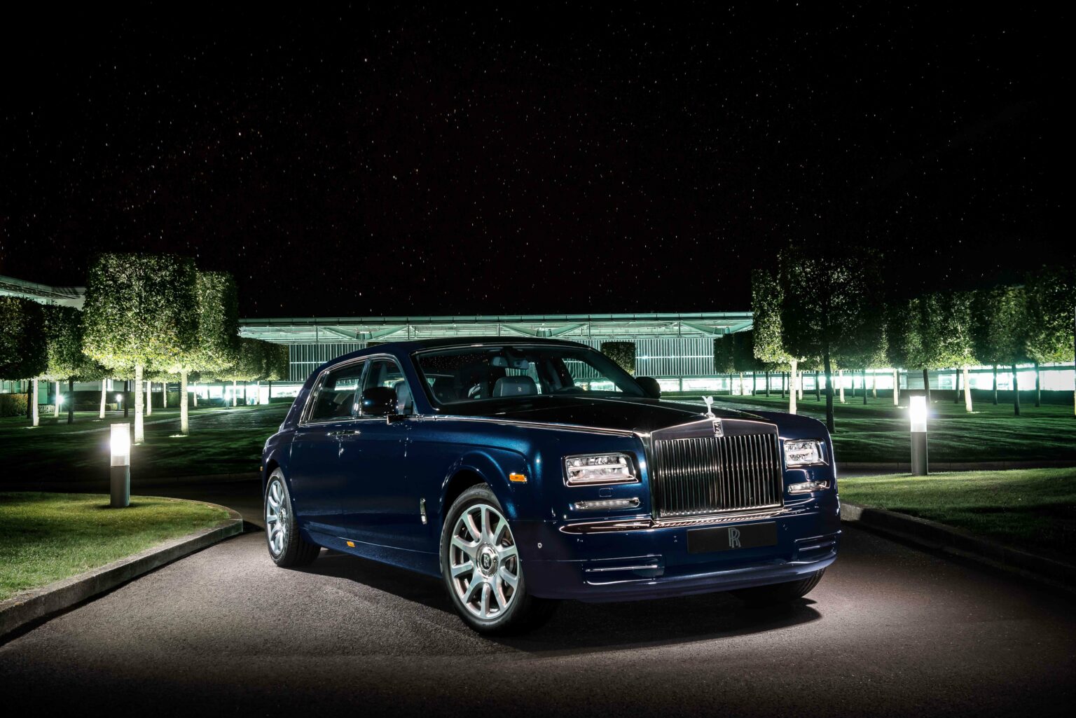 The Great Eight – 100 Years of the Rolls-Royce Phantom | Car & Classic ...