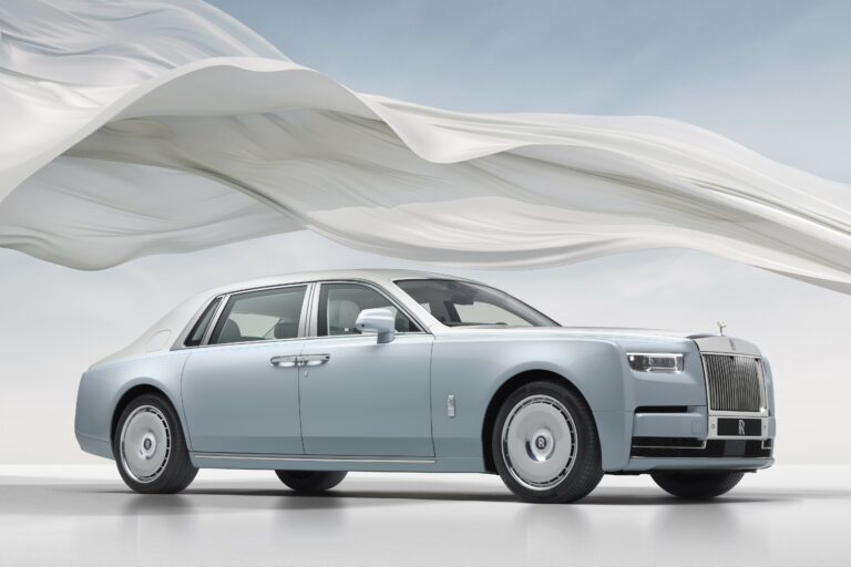 The Great Eight – 100 Years of the Rolls-Royce Phantom | Car & Classic ...