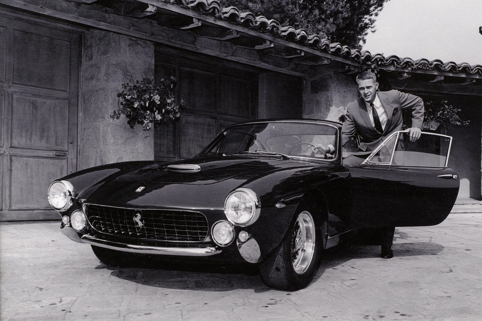 The King of Cool – Steve McQueen | Car & Classic Magazine