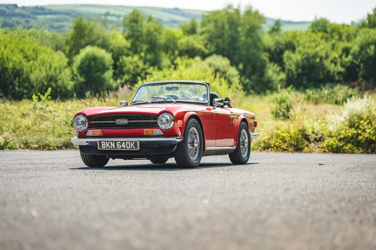 1971 Triumph TR6 Restomod | Car & Classic Magazine